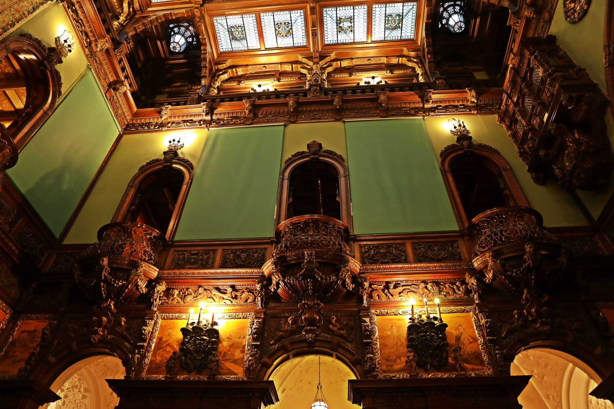 Peleș and Pelișor Castles in Romania – Monkey's Tale