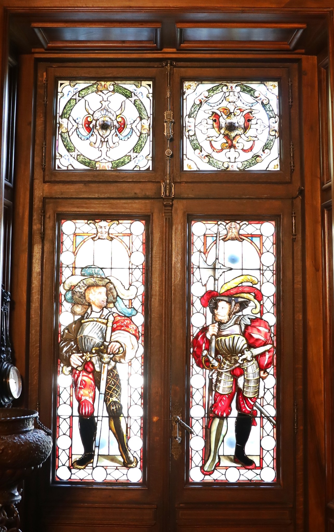 Peleș and Pelișor Castles in Romania – Monkey's Tale