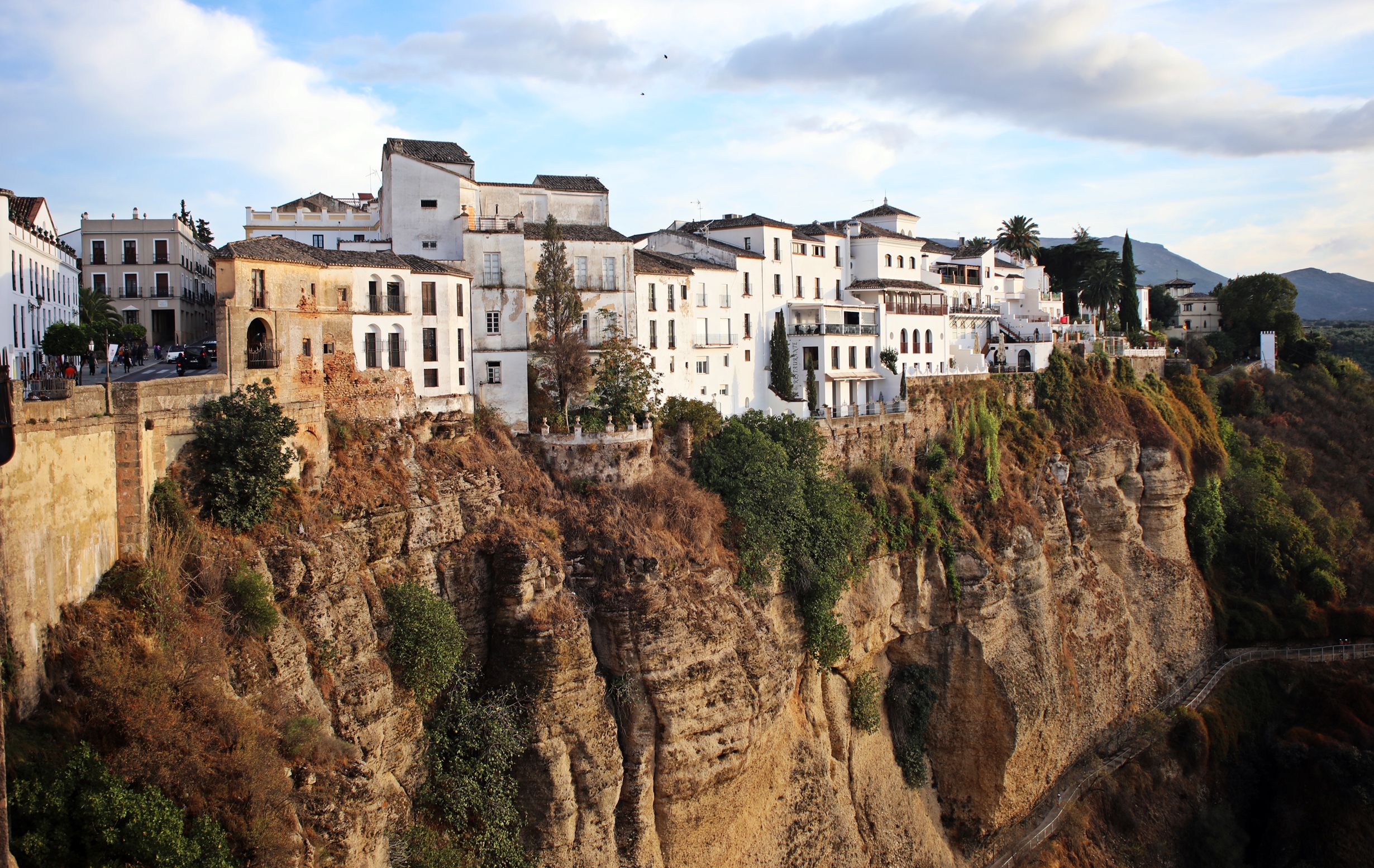 Visiting Ronda’s Iconic Bridge – Monkey's Tale